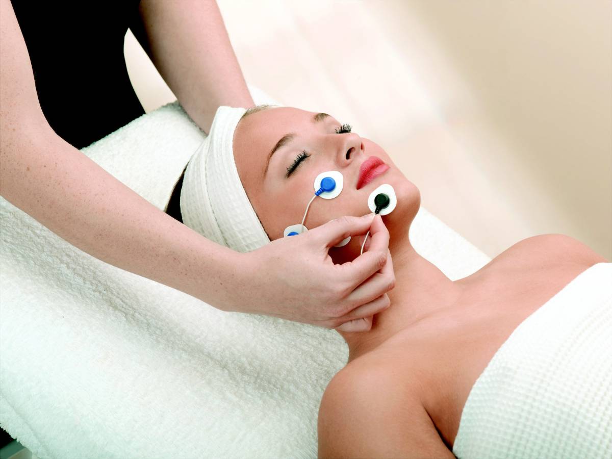 Silhouette Dermalift - Elisabeth Manning